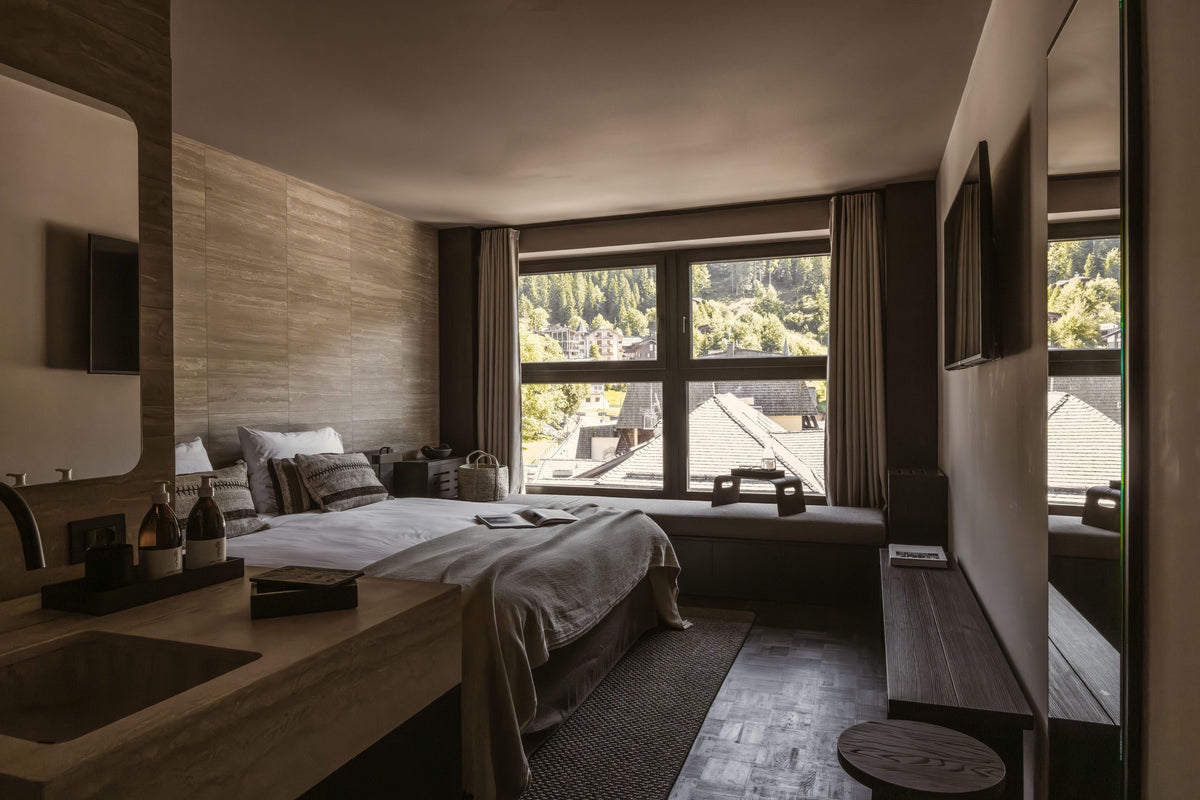 Casa Cook Madonna – Wool & Wire